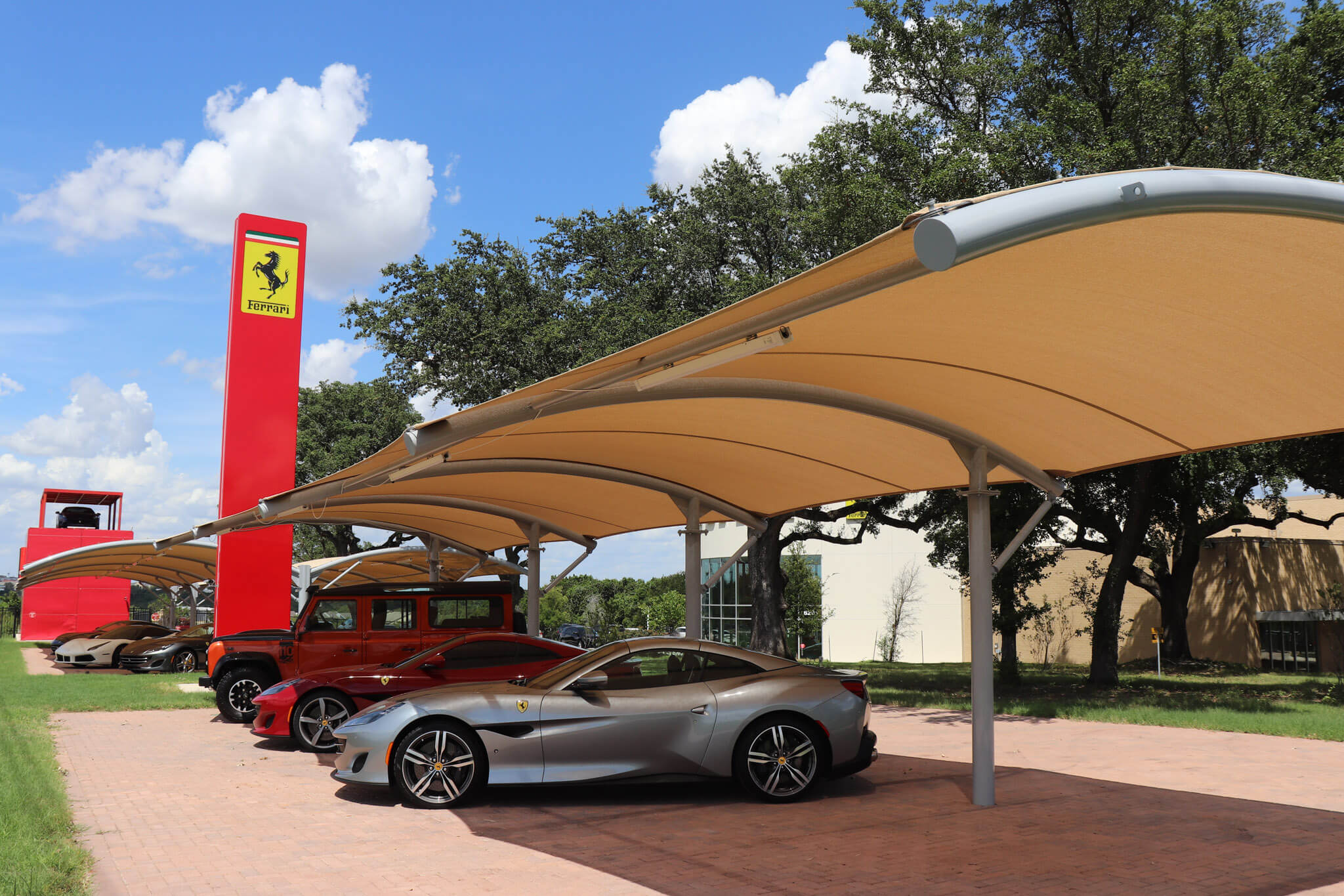 Choosing the Right Shade Structure and Color for Your Business - Shade Pro