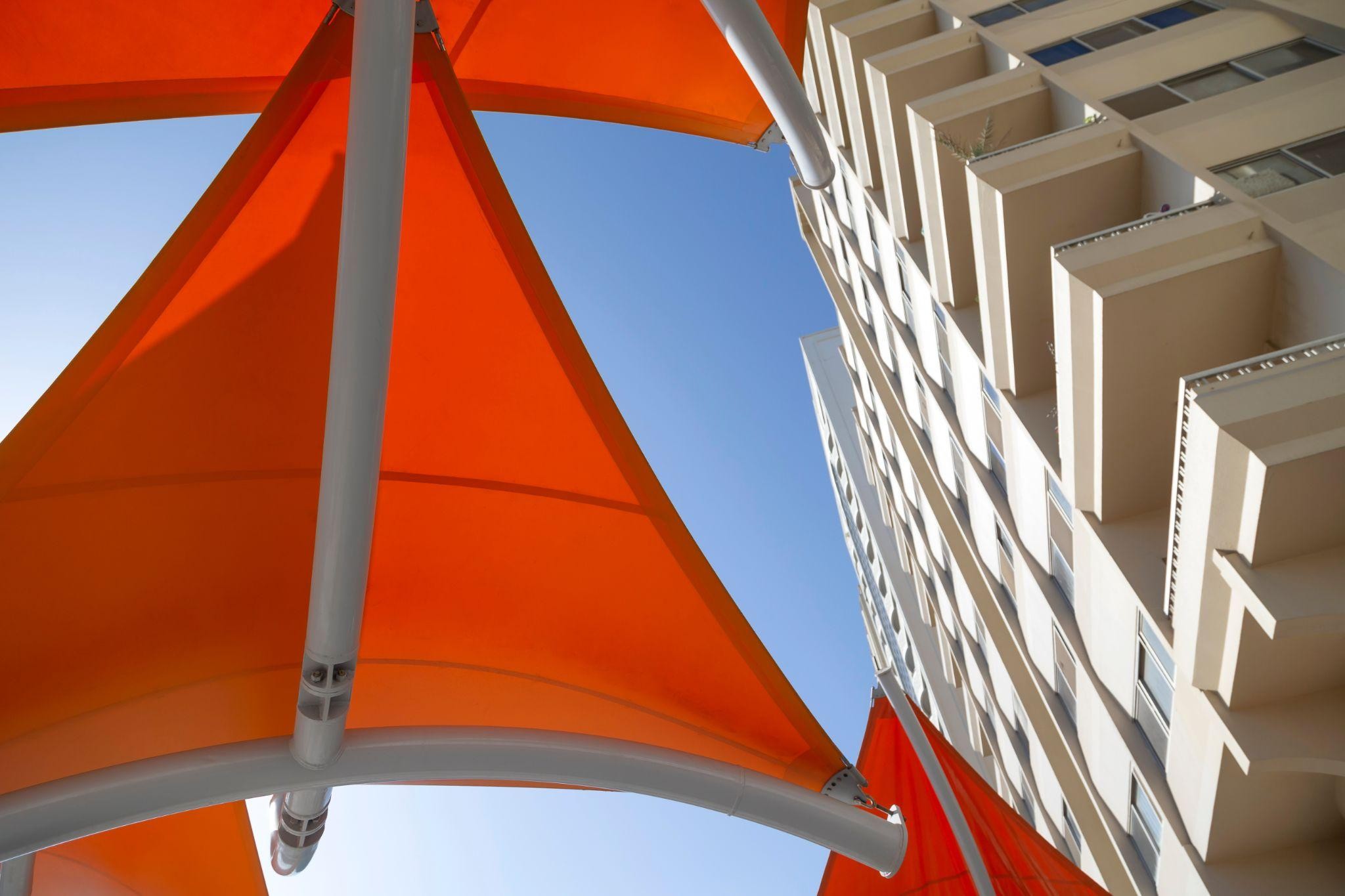 Best Sun Shade Color for Comfort and UV Protection? | ShadePro